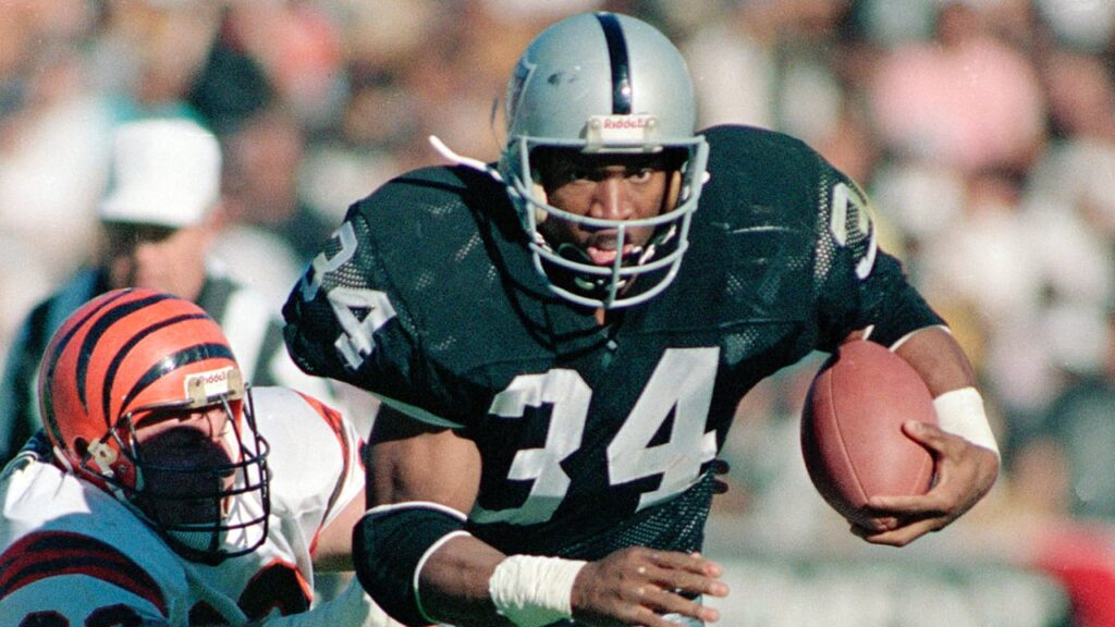 70+ Inspirational Captions from Bo Jackson