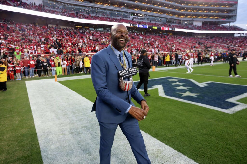 70+ Inspirational Captions from Jerry Rice